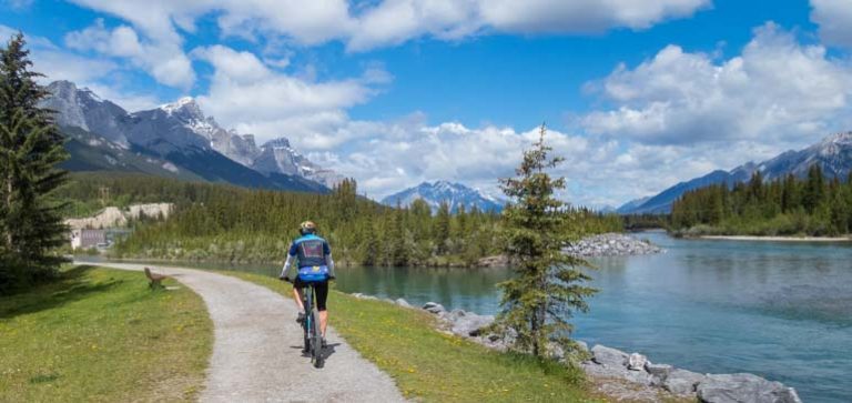Canmore, Alberta – An Outdoor Lover’s Town in the Rocky Mountains