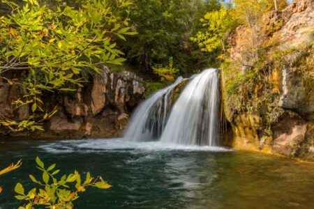 Fossil Creek Waterfall – A Pretty Hike to a Scenic Cascade